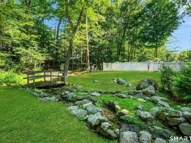 house with 4 bedroom, Norwalk CT ES104834782