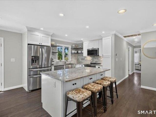house with 4 bedroom, Norwalk CT ES105126786