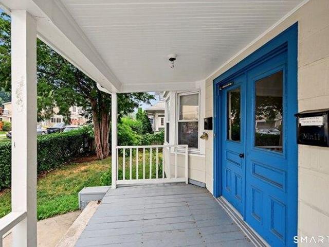 house with 4 bedroom, Norwalk CT ES105206584
