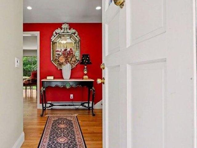 house with 4 bedroom, Norwalk CT ES103500110