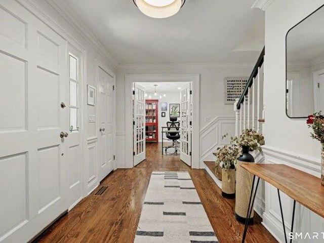 house with 4 bedroom, Norwalk CT ES103665233