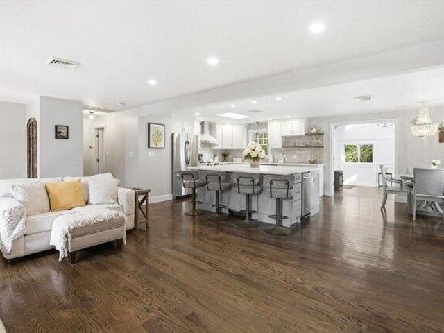 house with 4 bedroom, Norwell MA ES104112388