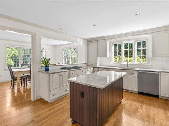house with 4 bedroom, Norwell MA ES105127569