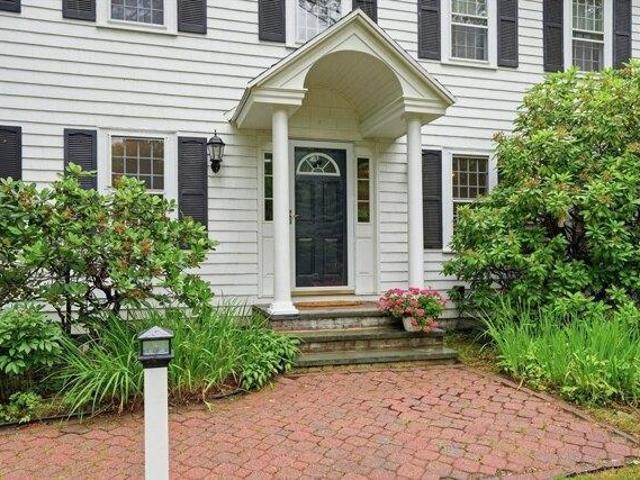 house with 4 bedroom, Norwell MA ES105144191