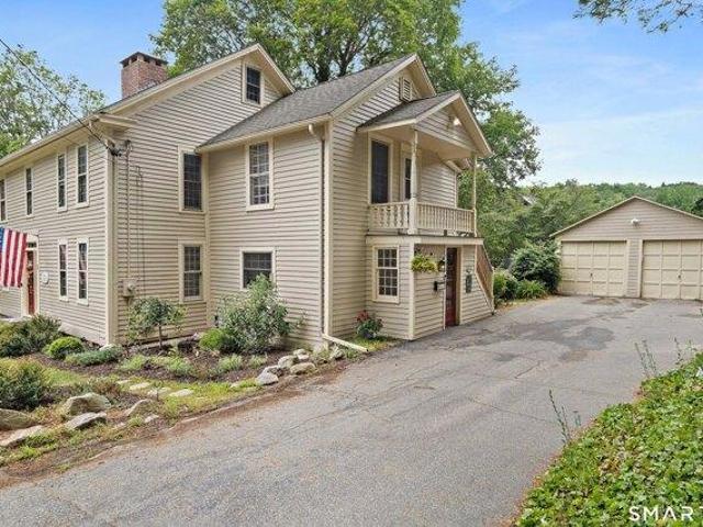 house with 4 bedroom, Norwich CT DLS102255277