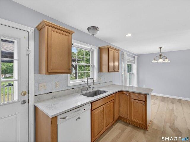 house with 4 bedroom, Norwich CT DS104332155