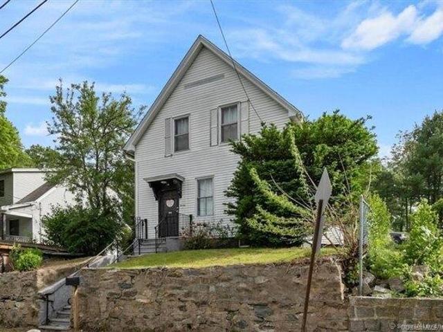 house with 4 bedroom, Norwich CT DS102561608