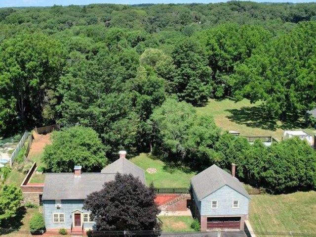 house with 4 bedroom, Norwich CT ES104606425