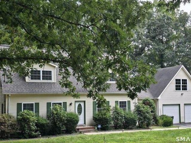 house with 4 bedroom, Norwich CT ES105175522