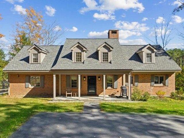 house with 4 bedroom, Norwich VT DS103663929