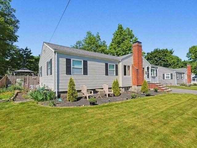 house with 4 bedroom, Norwood MA DS103159031
