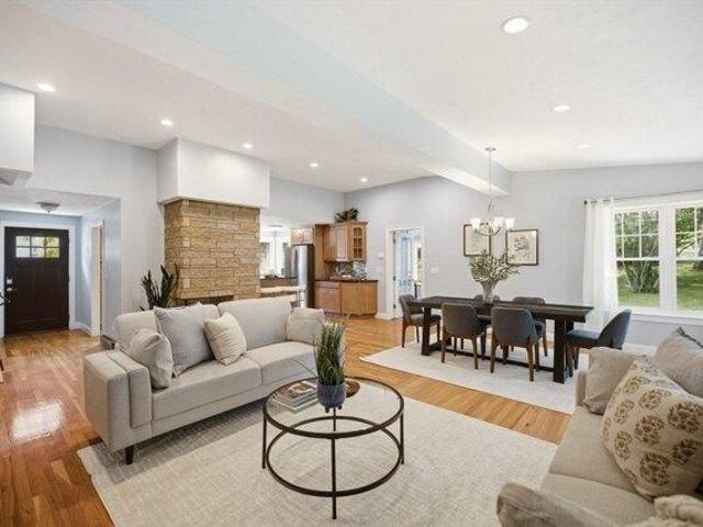 house with 4 bedroom, Norwood MA DS103808796