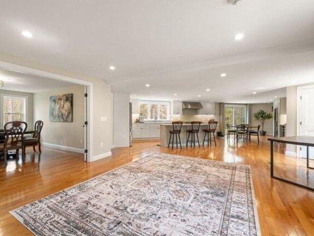 house with 4 bedroom, Norfolk MA ES104477455