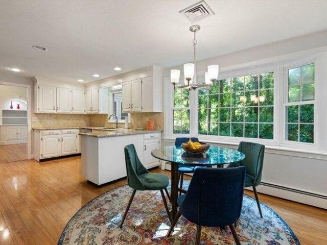 house with 4 bedroom, Norfolk MA ES103808921