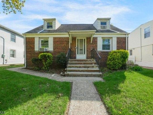 house with 4 bedroom, Nutley NJ DLS102799895