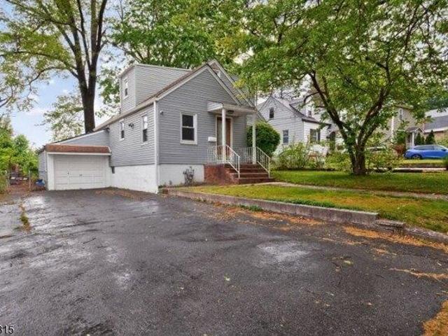 house with 4 bedroom, Nutley NJ DS102282501