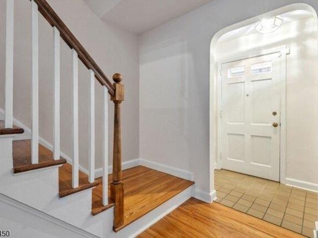house with 4 bedroom, Nutley NJ DS104188961