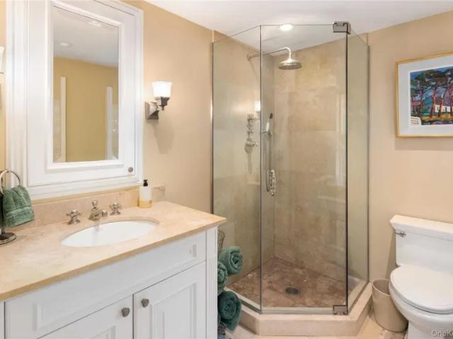 house with 4 bedroom, NY NY DLS102018871