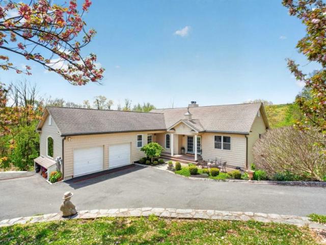 house with 4 bedroom, NY NY DLS102052679