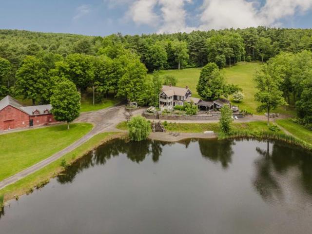 house with 4 bedroom, NY NY DLS102244338