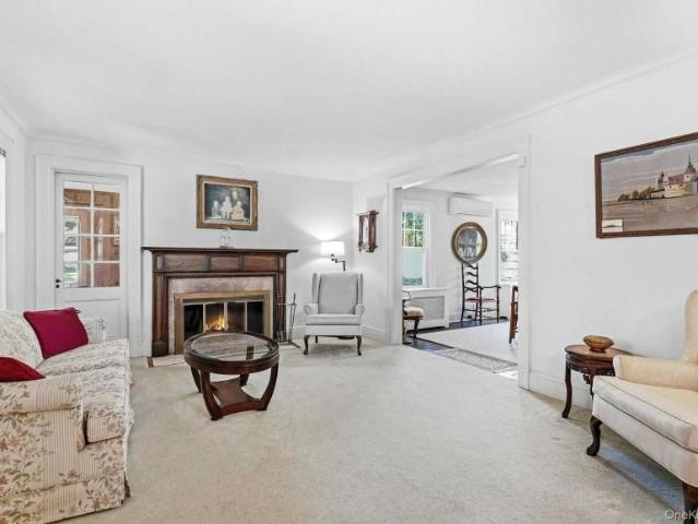 house with 4 bedroom, NY NY DLS102245281
