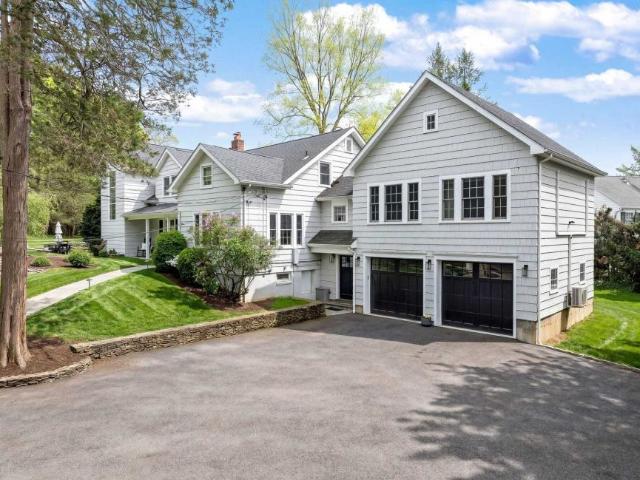 house with 4 bedroom, NY NY DLS102339196