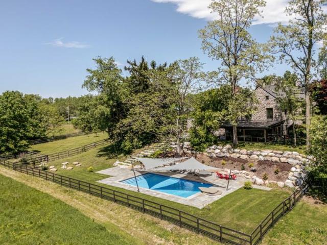 house with 4 bedroom, NY NY DS102244429