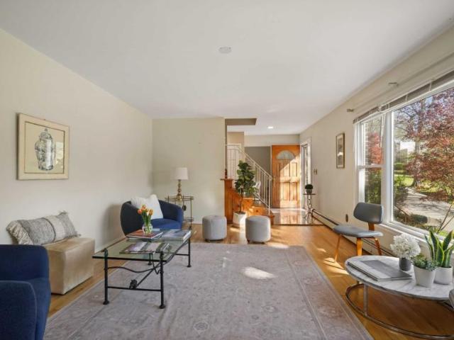 house with 4 bedroom, NY NY DS102245050