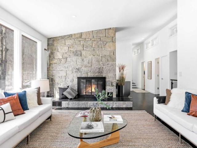 house with 4 bedroom, NY NY ES100085995