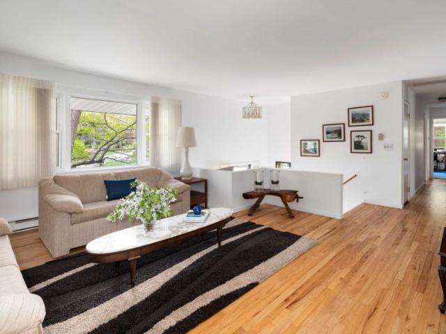 house with 4 bedroom, NY NY ES101790070