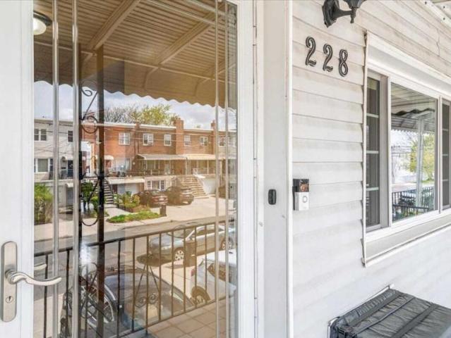 house with 4 bedroom, NY NY ES101828299