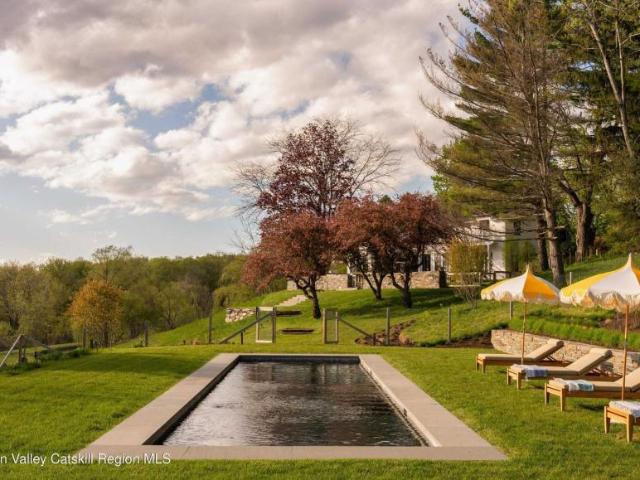 house with 4 bedroom, NY NY ES102468846
