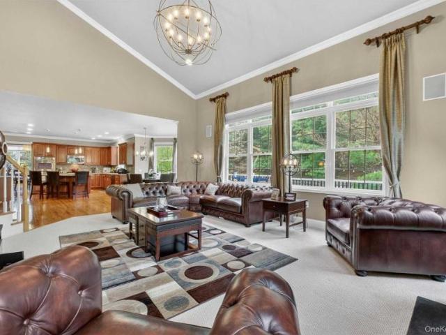 house with 4 bedroom, NY NY ES102587595