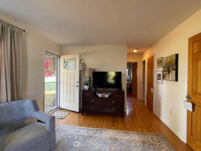 house with 4 bedroom, NY NY ES102658746