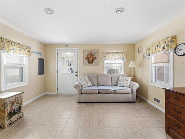 house with 4 bedroom, Ocean City NJ ES102825348