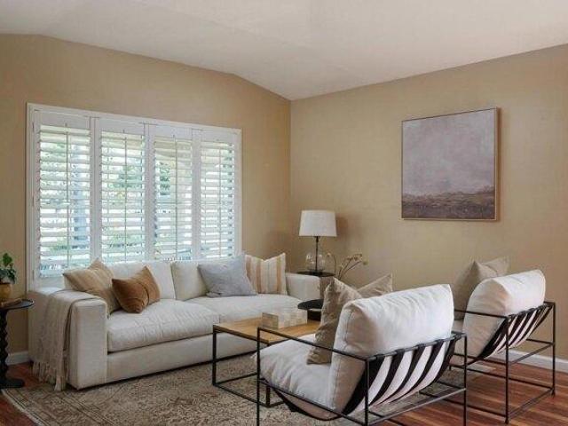 house with 4 bedroom, Oceanside CA DLS88247283