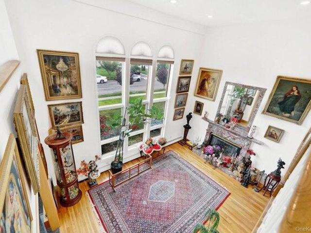 house with 4 bedroom, Oceanside NY ES105319374