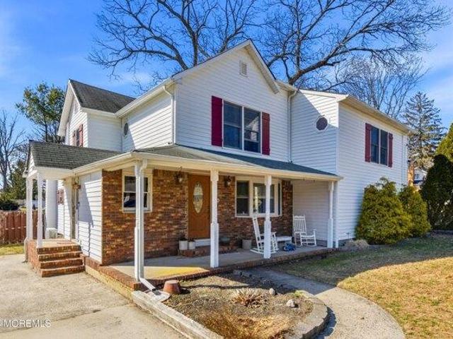 house with 4 bedroom, Oakhurst NJ DS102776707
