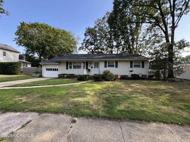 house with 4 bedroom, Oakhurst NJ DS93166032