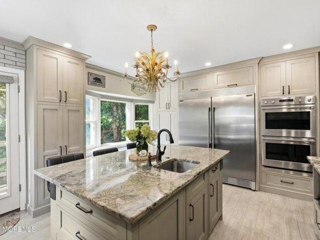 house with 4 bedroom, Oakhurst NJ ES105190340