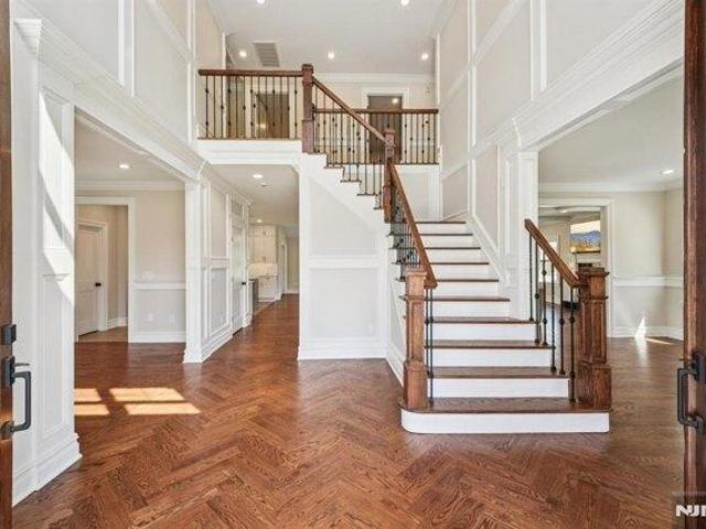 house with 4 bedroom, Oakland NJ DLS101662183
