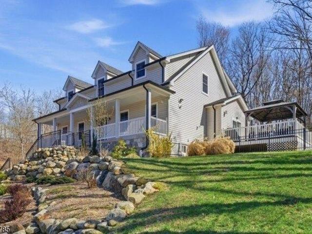 house with 4 bedroom, Oakland NJ DLS102313004