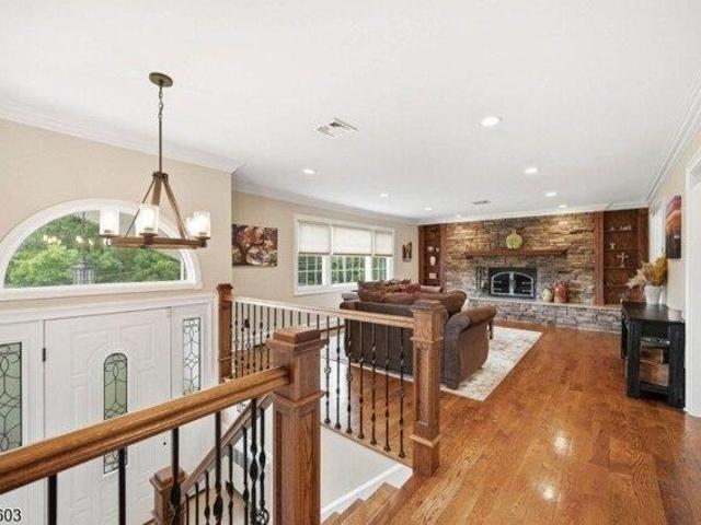 house with 4 bedroom, Oakland NJ ES104850424