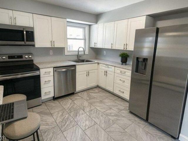 house with 4 bedroom, Ogdensburg NJ DLS101707419
