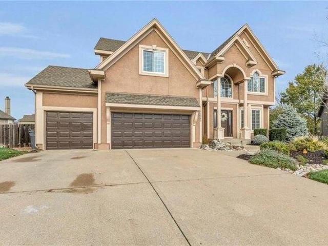 house with 4 bedroom, Olathe KS DS93106587
