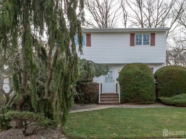 house with 4 bedroom, Old Bridge NJ DLS101656561