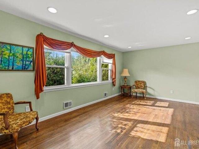 house with 4 bedroom, Old Bridge NJ DLS101628865