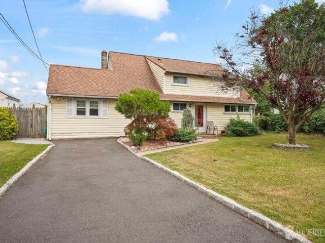 house with 4 bedroom, Old Bridge NJ DS103620098