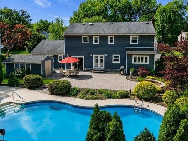 house with 4 bedroom, Old Bridge NJ ES105173699
