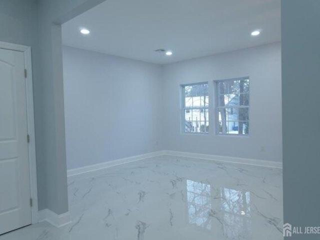 house with 4 bedroom, Old Bridge NJ ES105190895